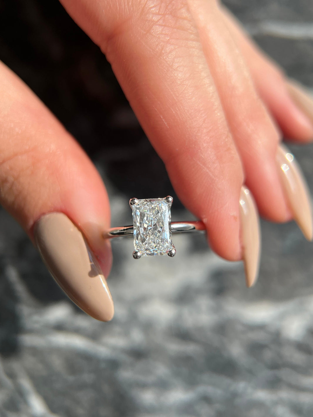 Radiant Cut Diamond Engagement Rings
